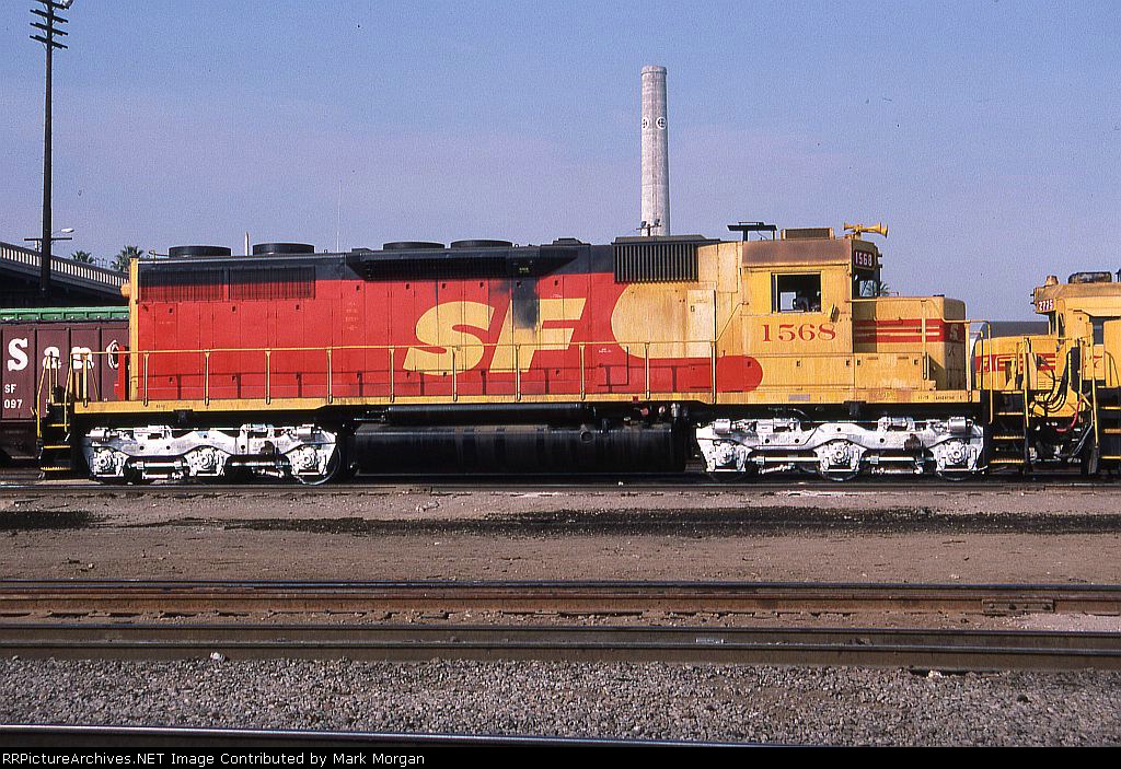 ATSF SD39 1568